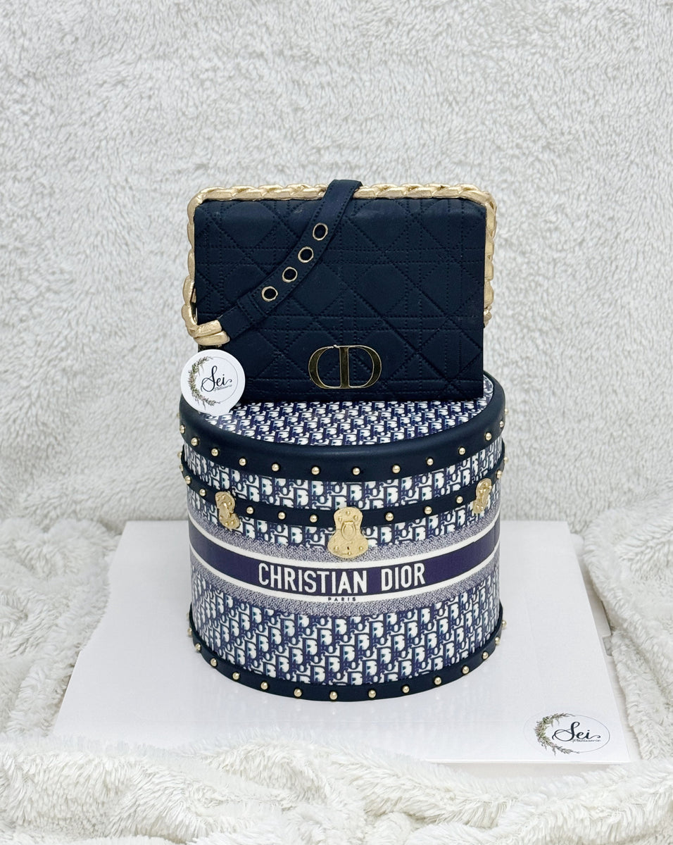Christian Dior Caro Trunk Tall Cake – Sei Pâtisserie