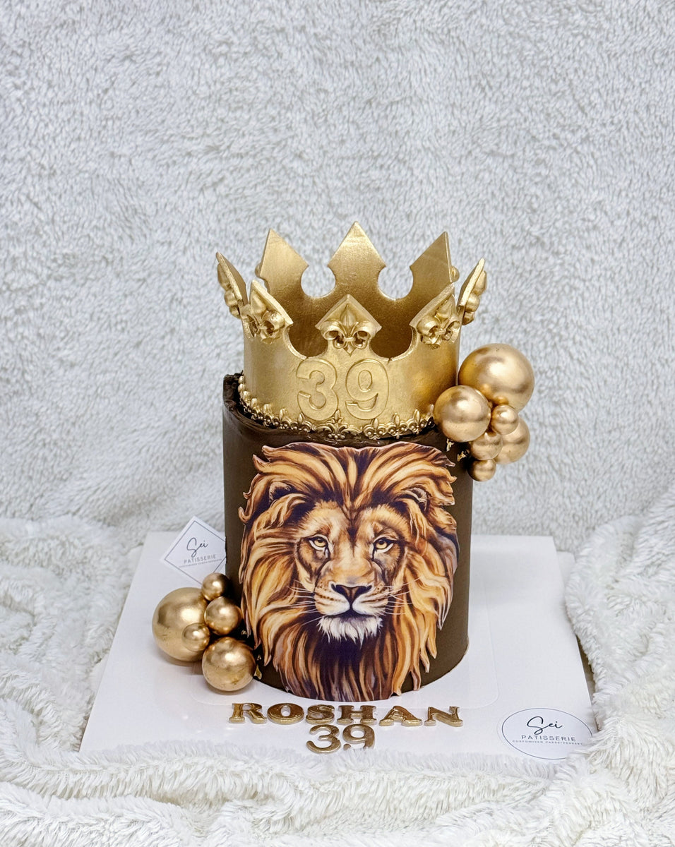 Majestic Lion and Crown Tall Cake – Sei Pâtisserie